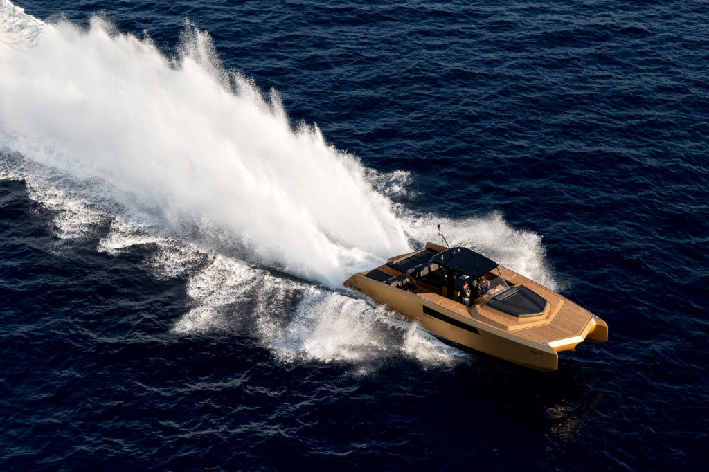 40 Open Sunreef Power : Découvrez le meilleur speeder boat du marché