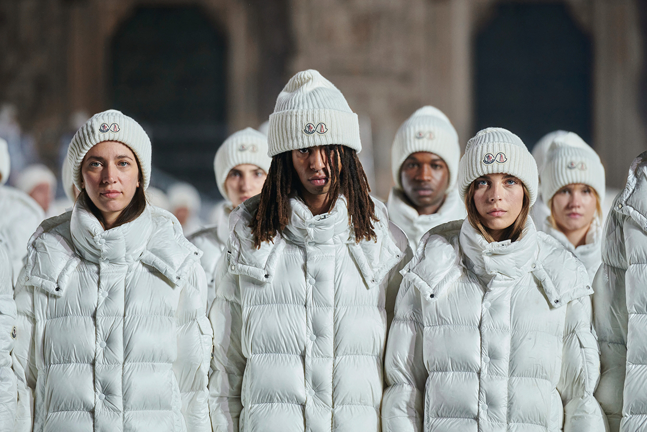 Moncler : Retour sur les 70 ans iconiques de la maison au sein de la ...