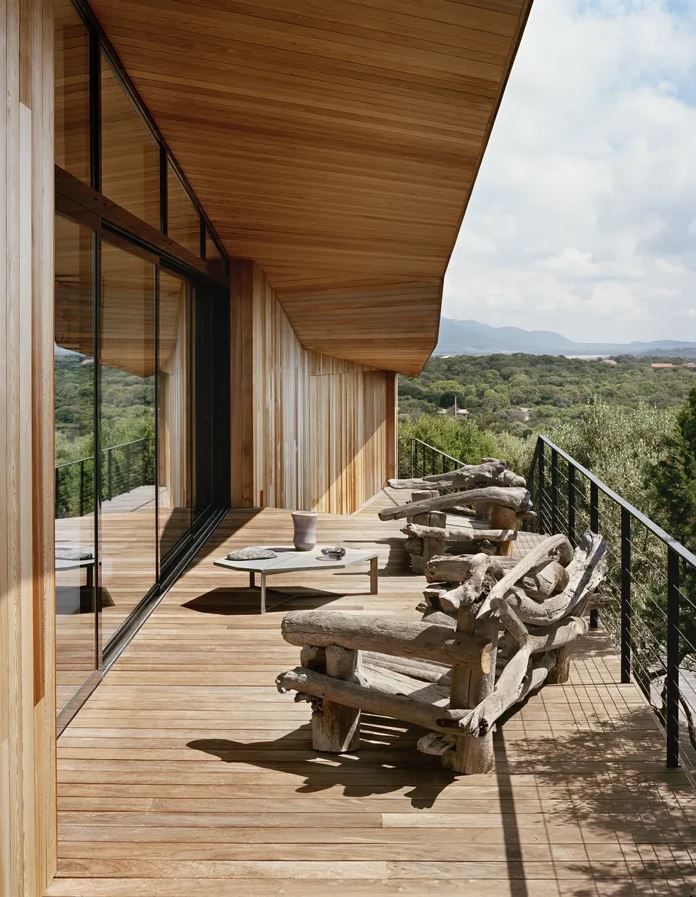 Malherbe Design : Découverte d'une villa Corse entre nature et modernité