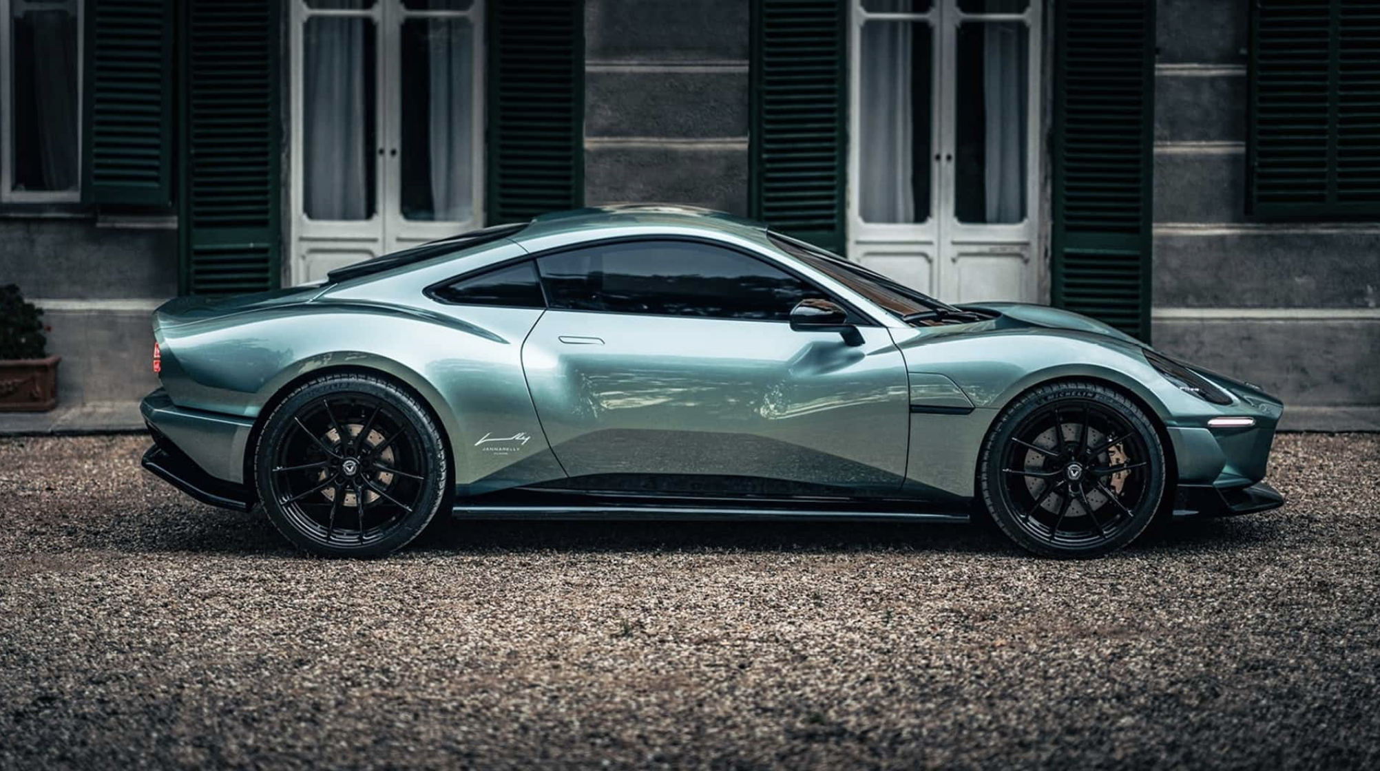 Caterham Project V : Découverte du premier Coupé électrique