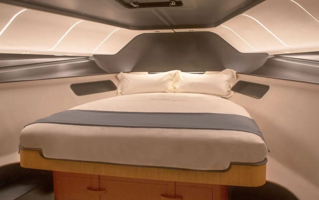 Victory Marine Bolide 80 : Découvrez le yacht le plus rapide du monde