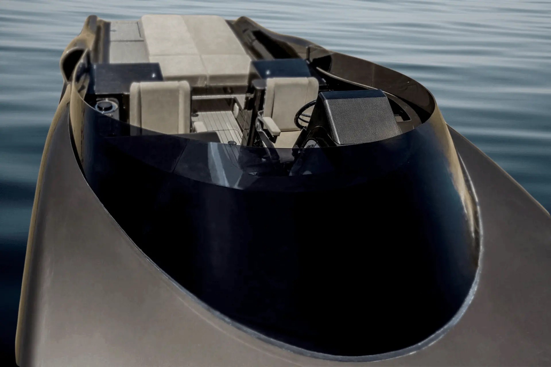 Mayla GT : Découverte du yacht grande vitesse à 1,8 million d'euros