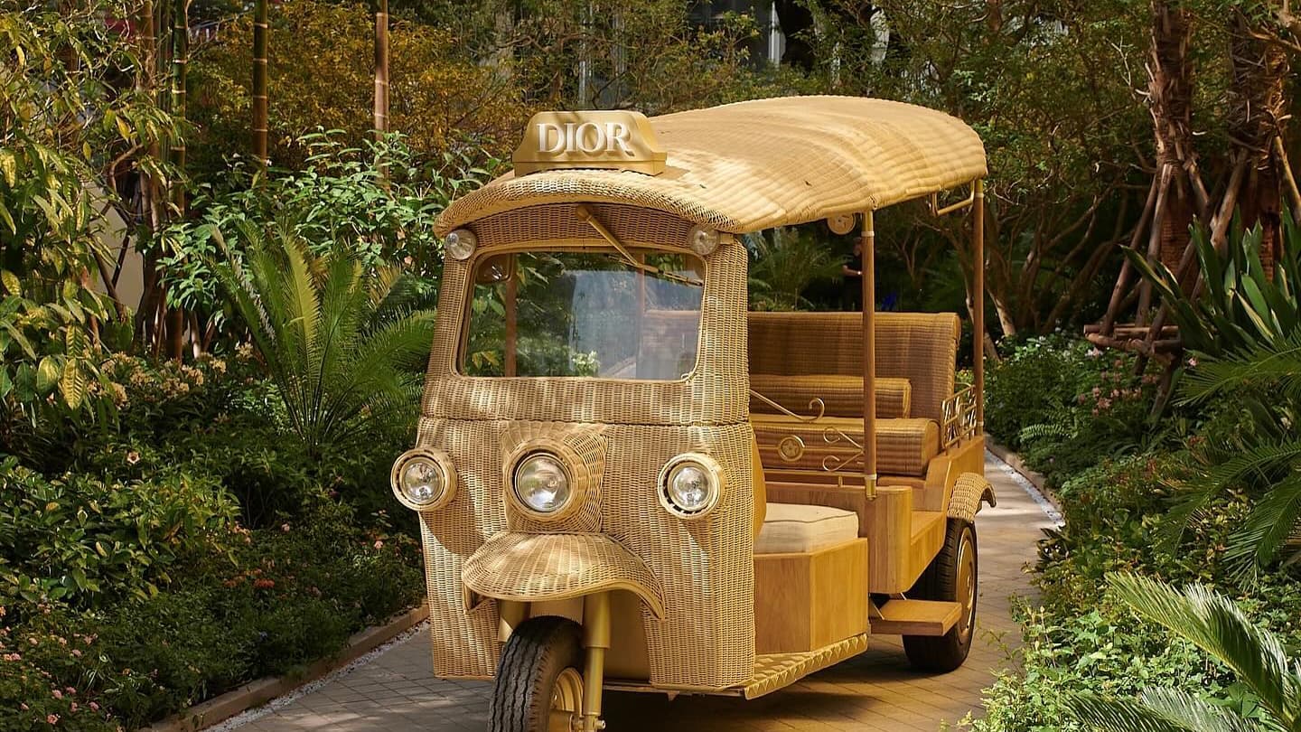 Dior Gold House Bangkok : Un concept store où innovation et héritage se ...